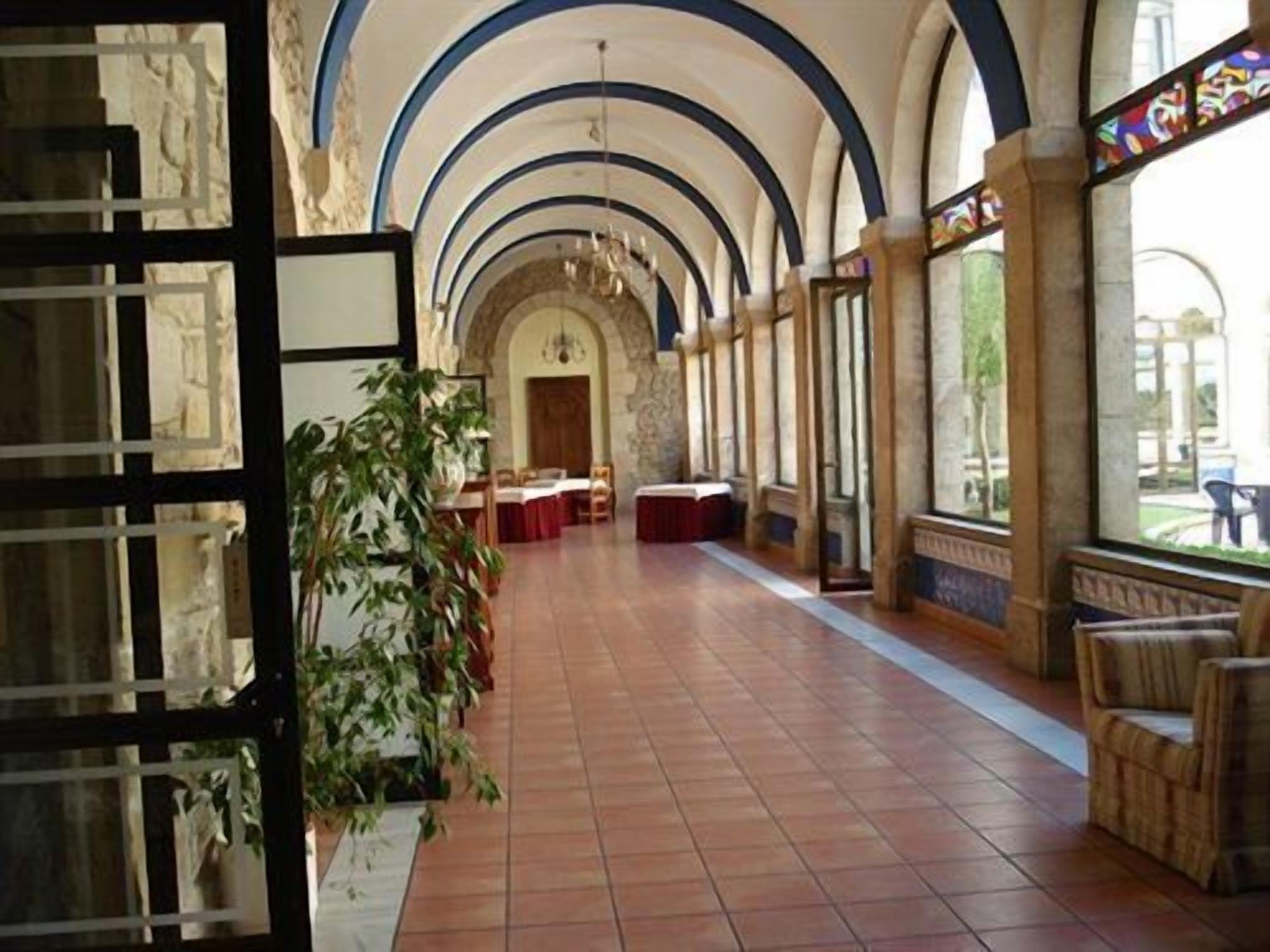 Hotel Hospederia El Convento Miranda de Ebro, España - reserva ahora ...